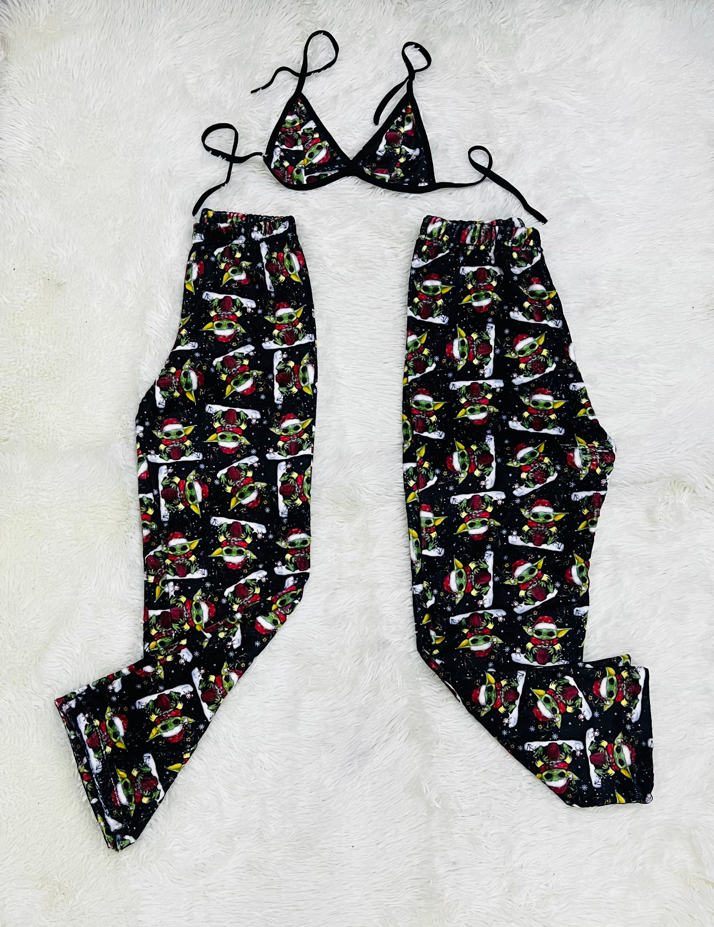 pijama afelpada dúo yoda navidad – lust and seduction